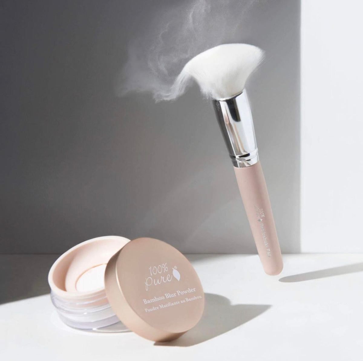 100% Pure | Bamboo Blur Powder | The Choosy Chick